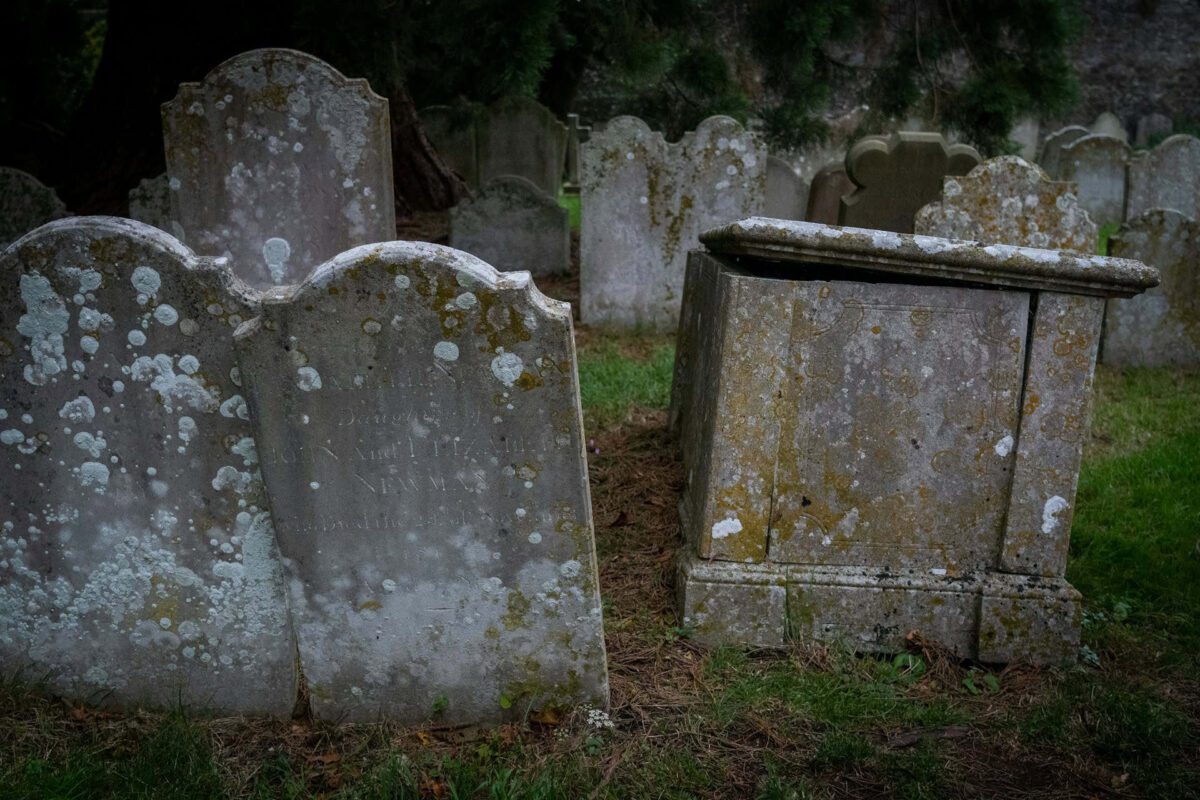 7 creepy cemeteries in Michigan to make your skin crawl